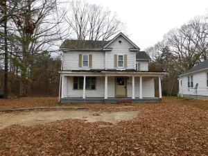 Rare Foreclosure Opportunity With Massive Upside – STORY OF THE DAY