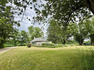 Riverfront Retreat on Nearly 3 Acres – STORY OF THE DAY